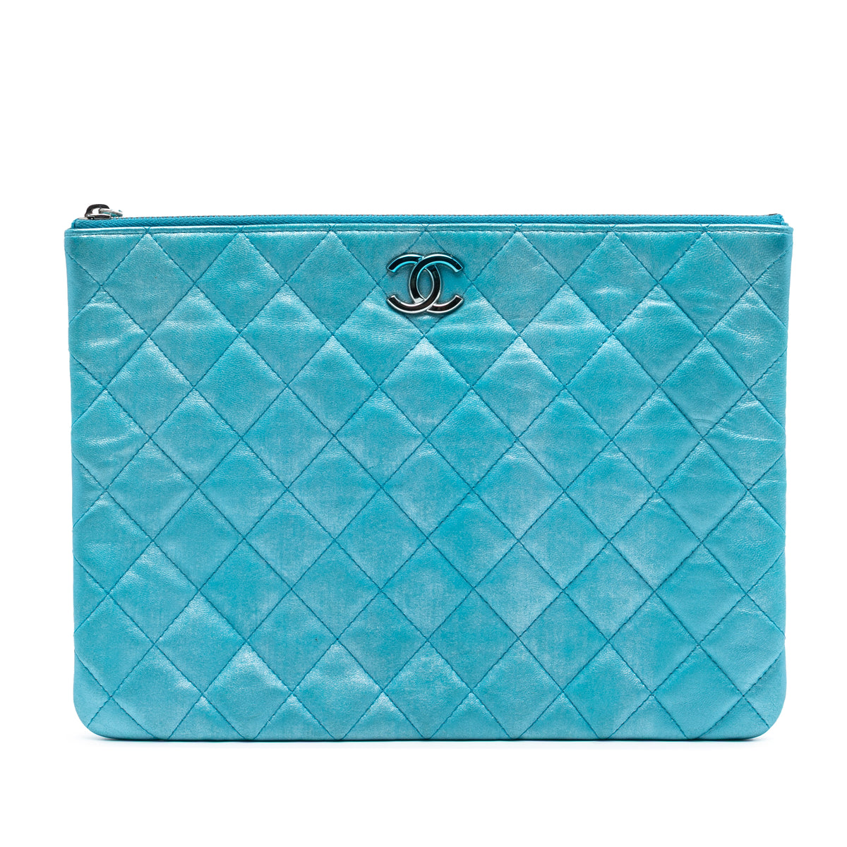 Medium Quilted Iridescent Lambskin O Case Clutch – Lord & Taylor