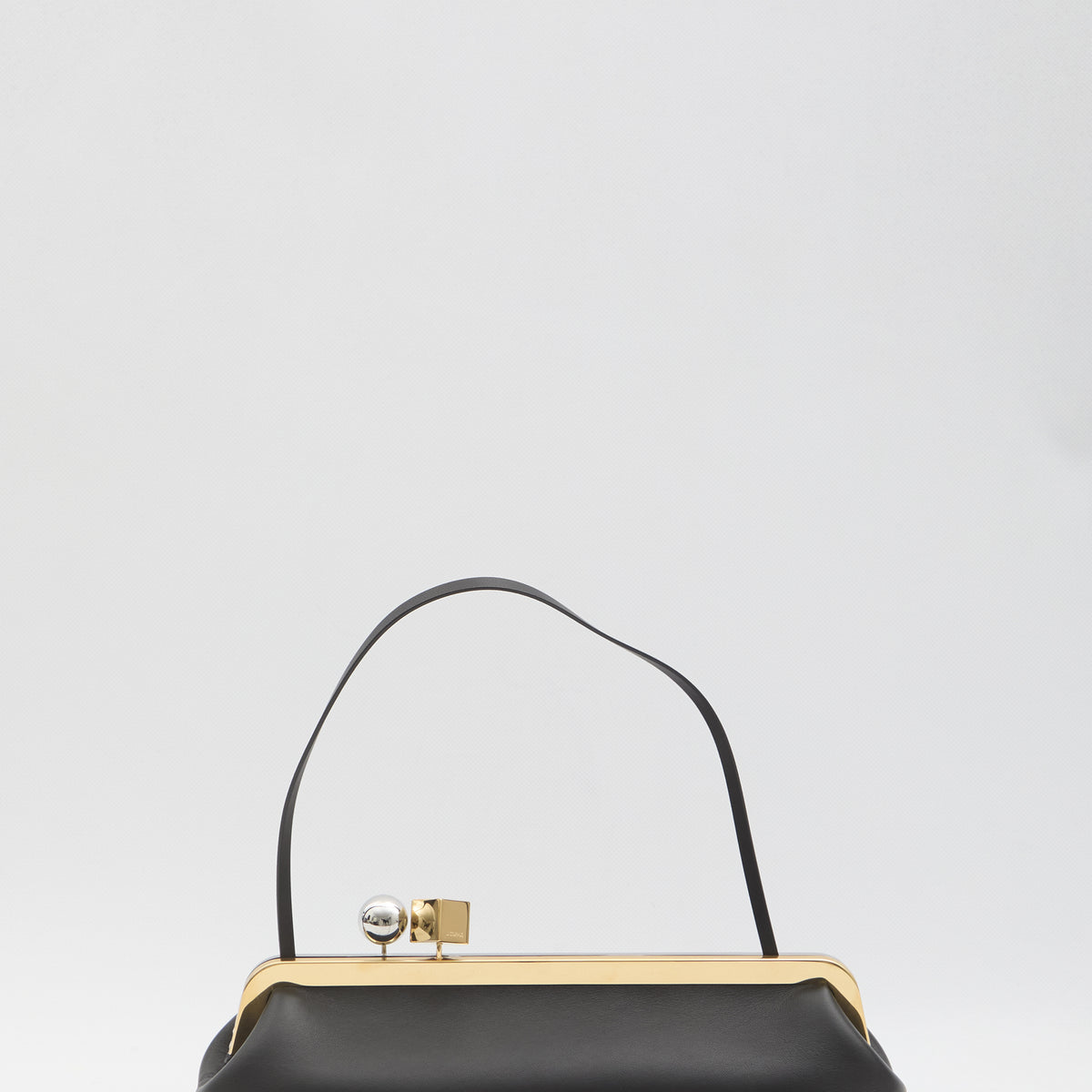 Salon pouch – Lord & Taylor