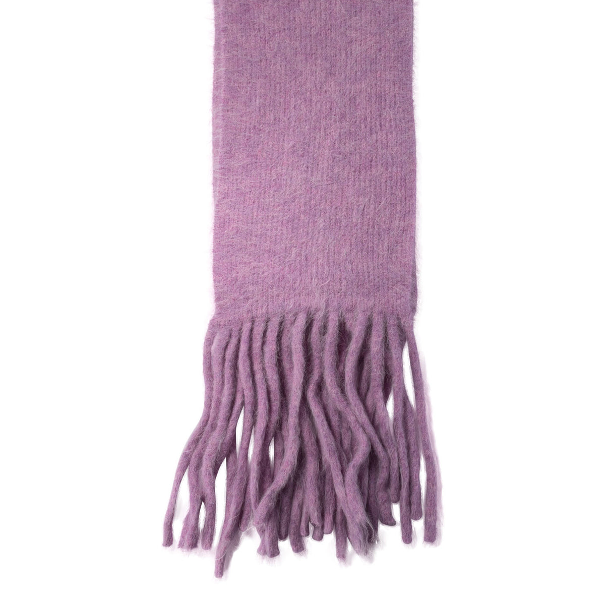 "Fuzzy" scarf – Lord & Taylor