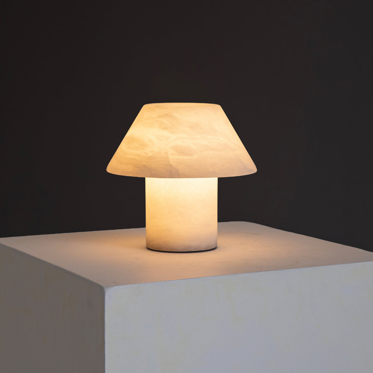 Alora Table Lamp – Lord & Taylor
